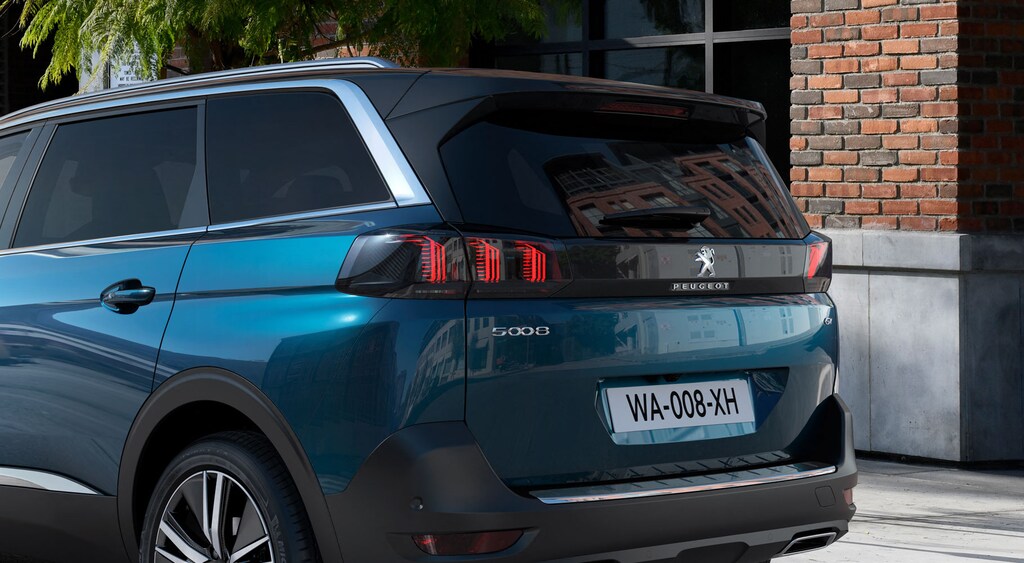 5008 七人座運動休旅 | PEUGEOT 台灣